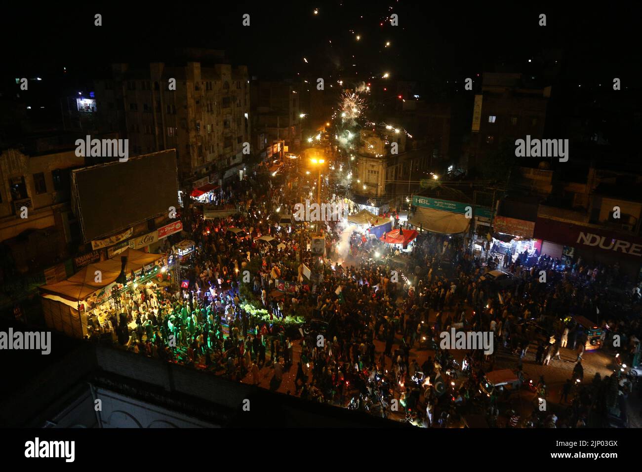Hyderabad, Pakistan. 14th Aug, 2022. A view of a thousands of peoples ...