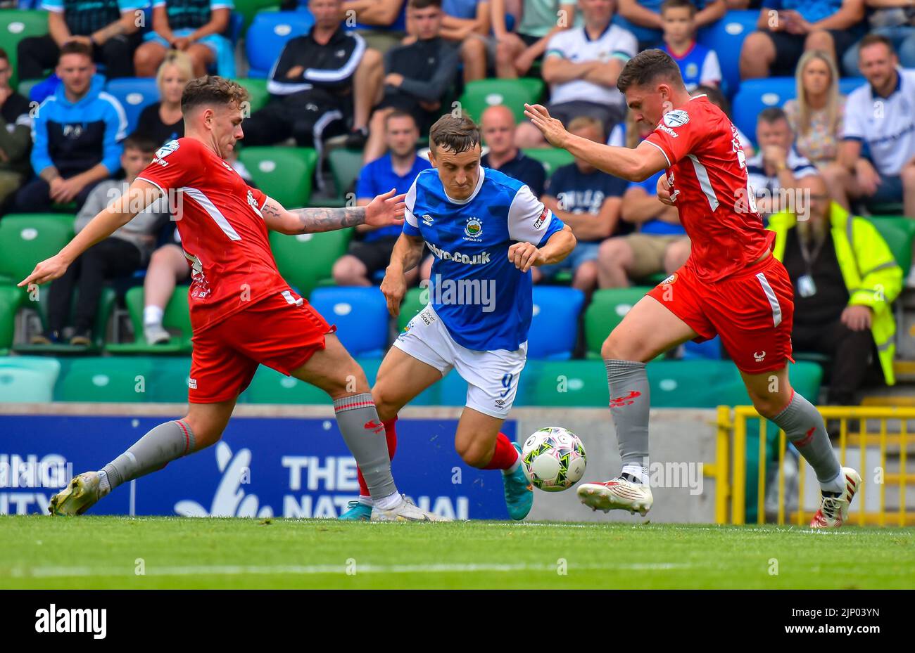 Joel Cooper in action - Linfield Vs Portadown, Windsor Park Belfast ...