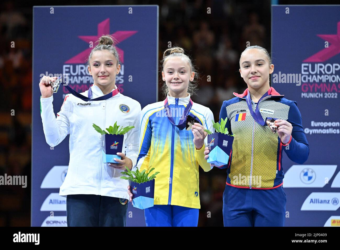 Munich, Germany. 14th Aug, 2022. Medal Ceremony BEAM Gold: Anna ...
