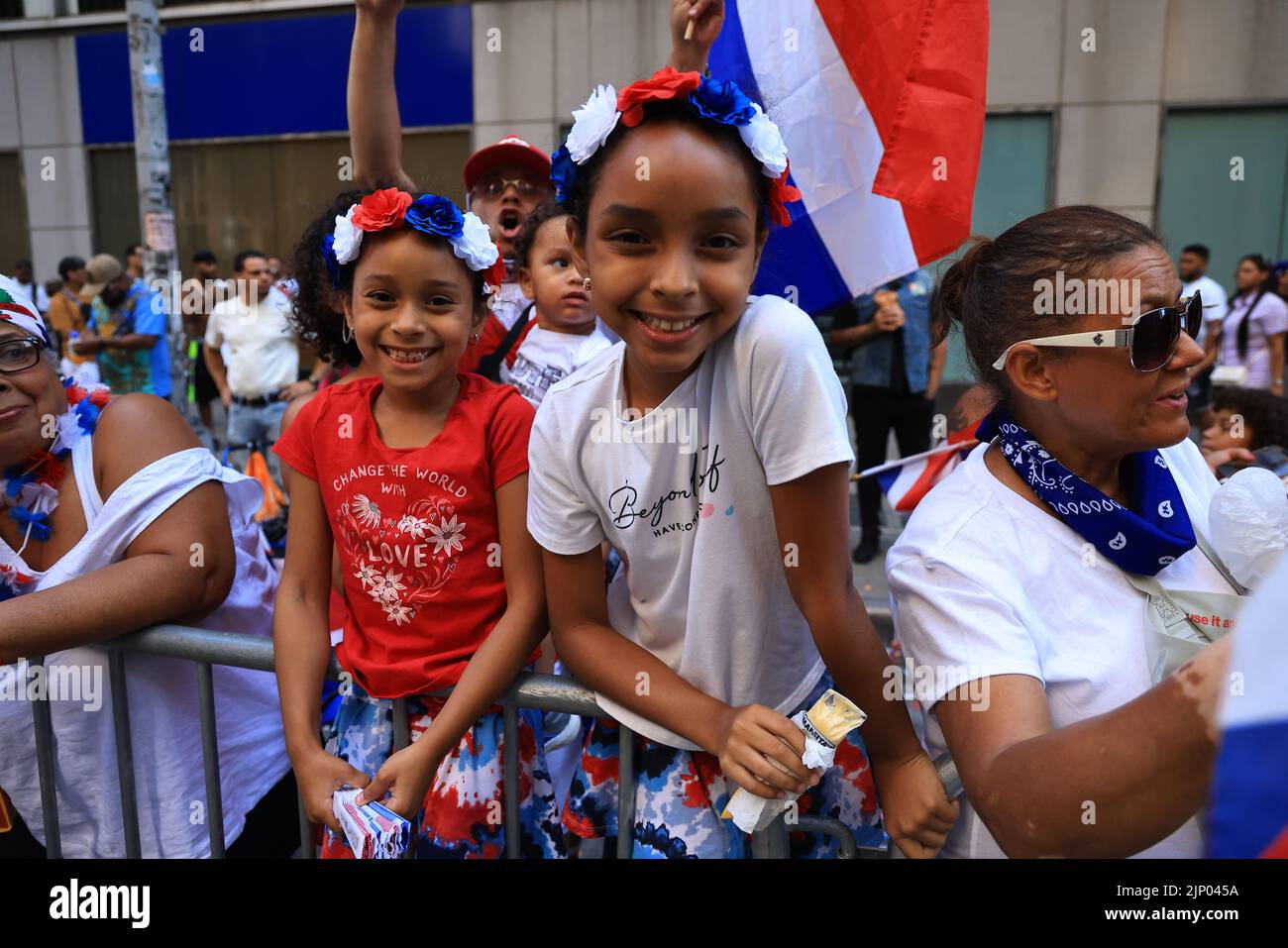 NEW YORK, NEW YORK/USA - AUGUST 14, 2022: Dominican New Yorkers come ...