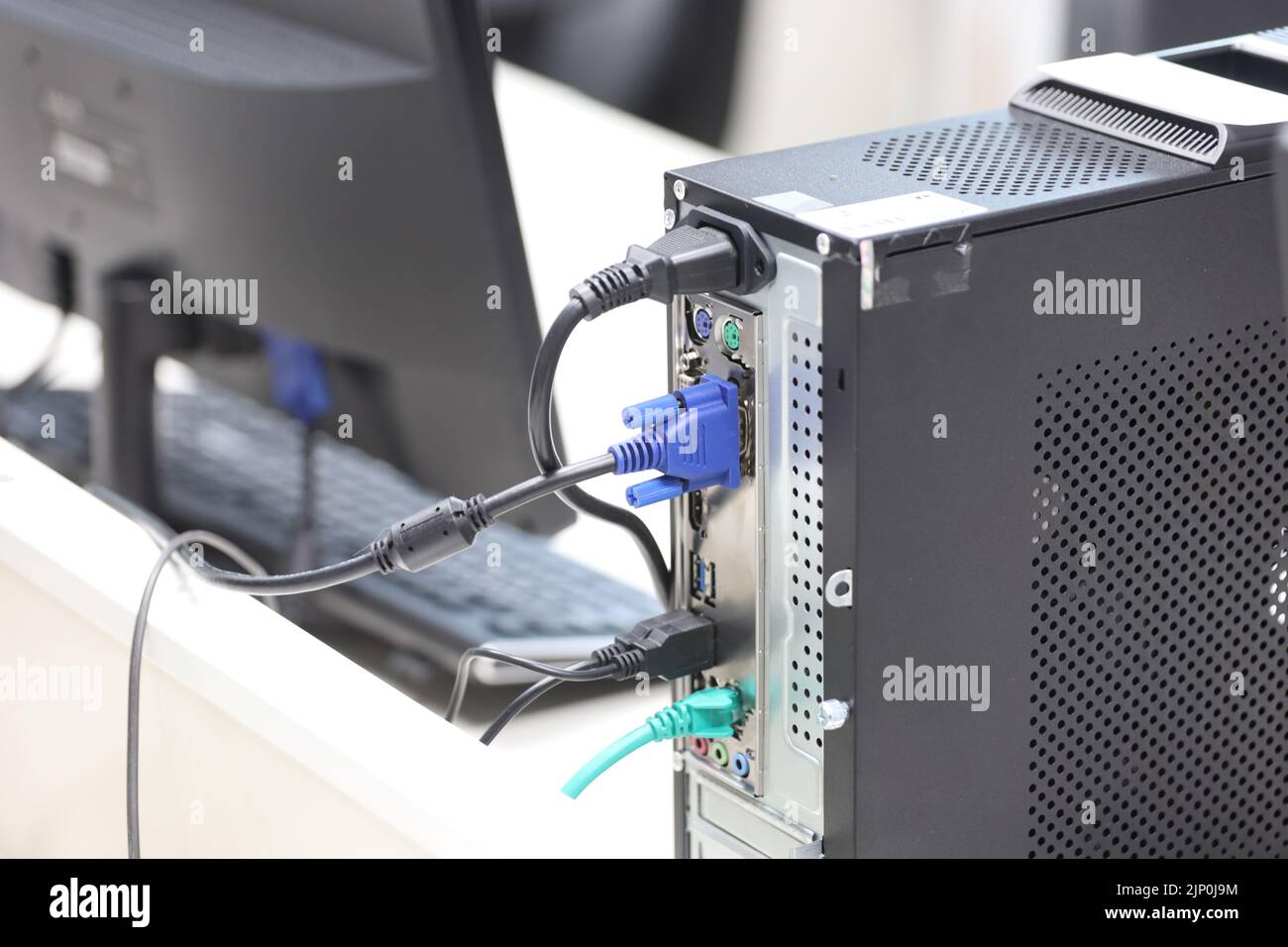 salvador, bahia, brazil - agosto 12, 2022: Power cables and internet ...