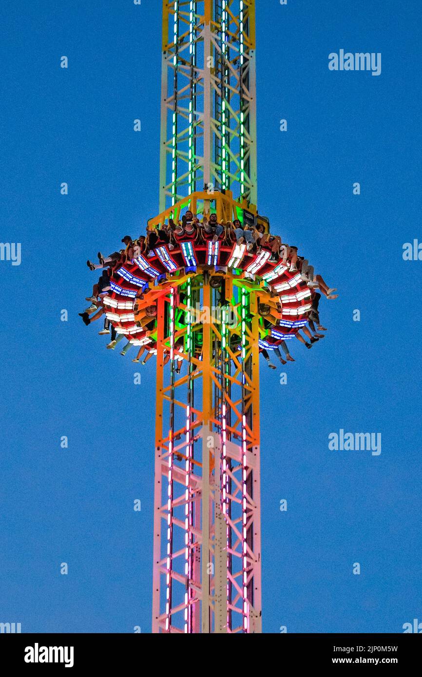 Herne, NRW, Germany. 14th Aug, 2022. People scream and laugh on the ...