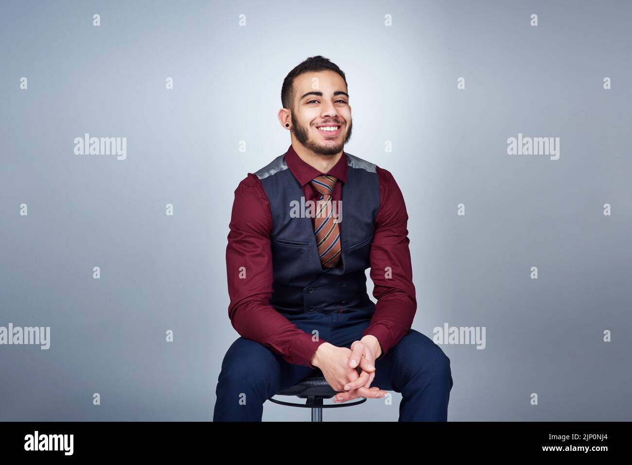 Businessmen know how to use their potential to the fullest. Studio shot ...