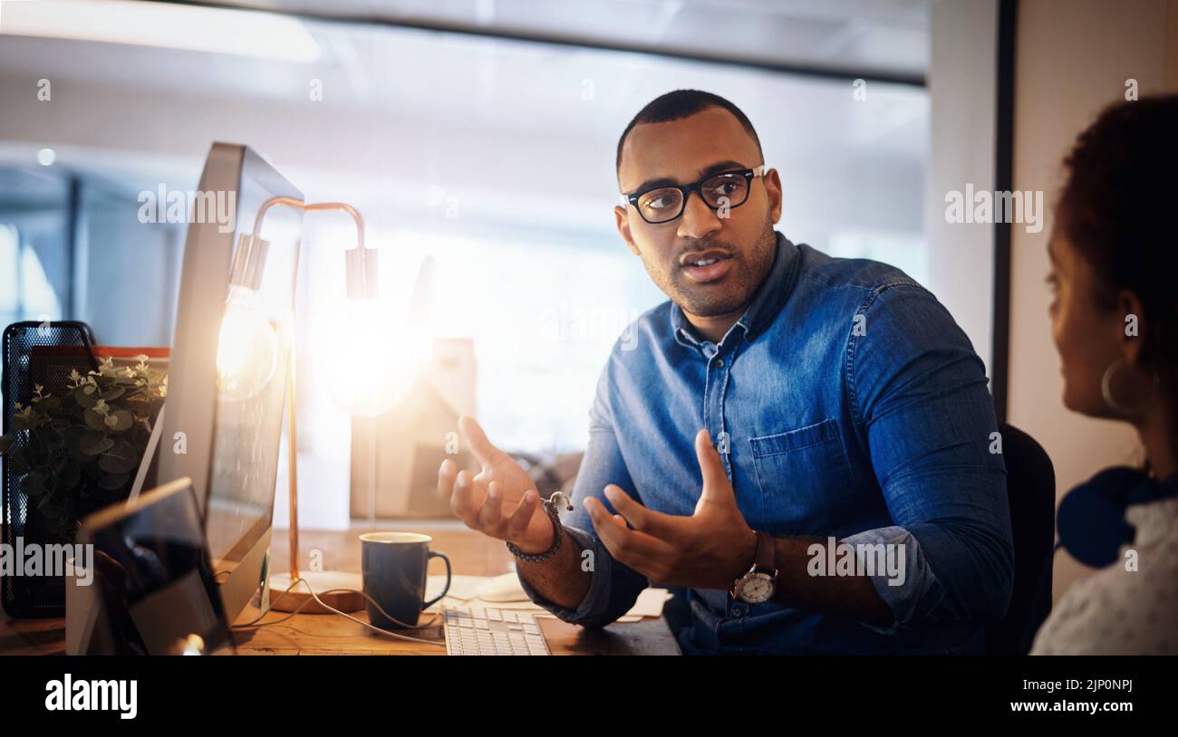 Dark discussion hi-res stock photography and images - Alamy