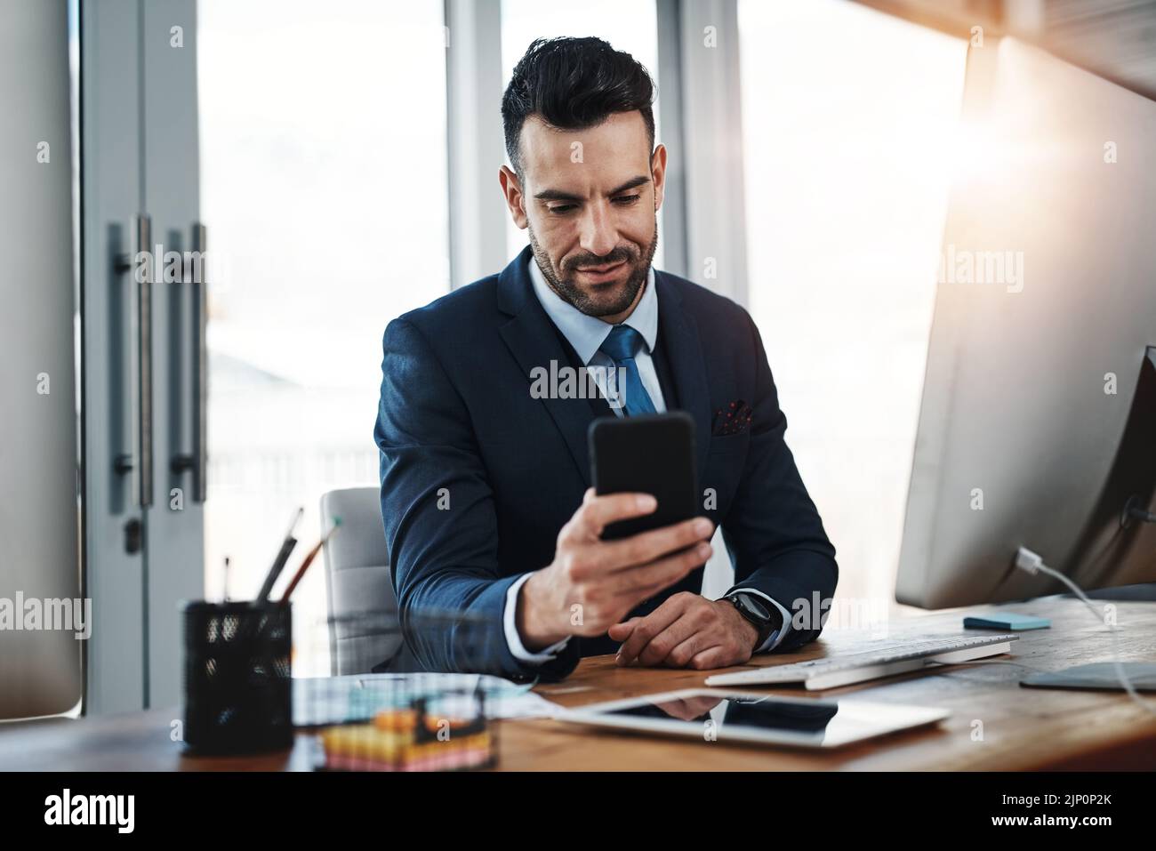 Male executive hi-res stock photography and images - Alamy