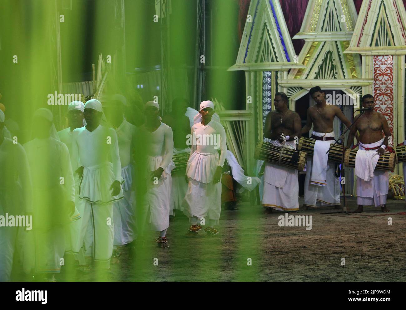 Colombo, Sri Lanka. 13th Aug, 2022. Sri Lankan traditional dancers ...