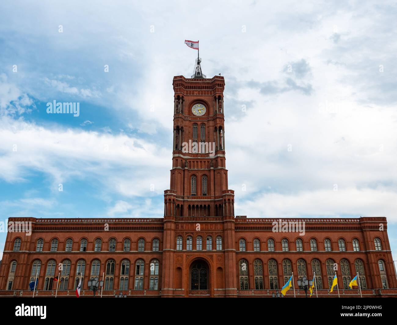 Rotes rathaus red city hall hi-res stock photography and images - Alamy