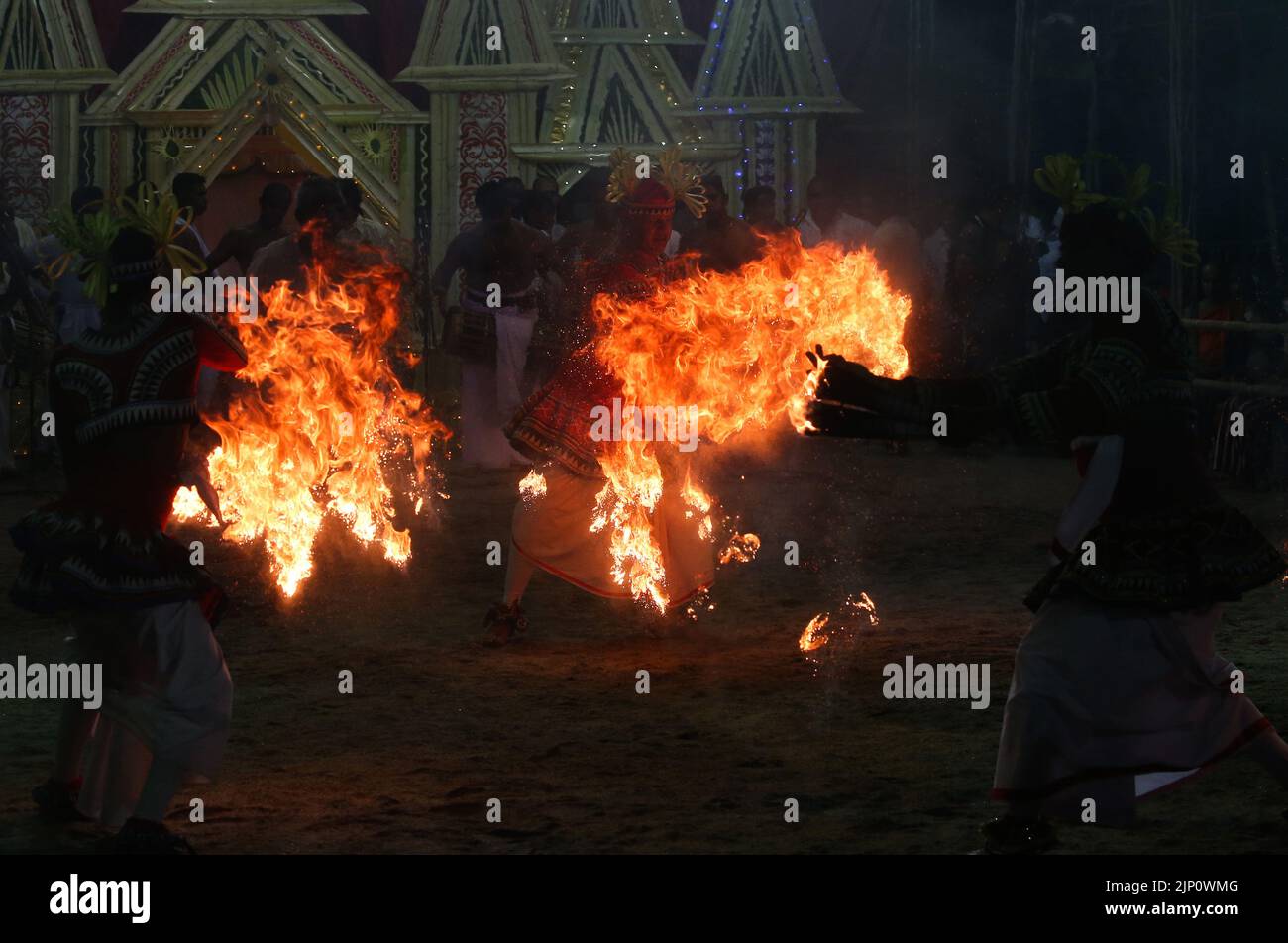 Colombo, Sri Lanka. 14th Aug, 2022. Sri Lankan traditional dancers ...