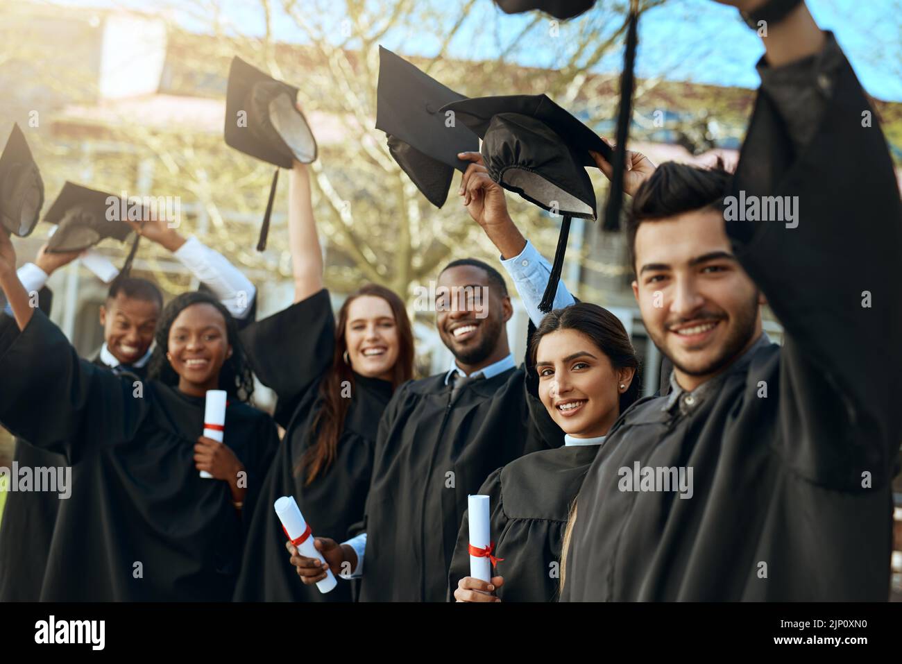 Graduation hats hi-res stock photography and images - Alamy