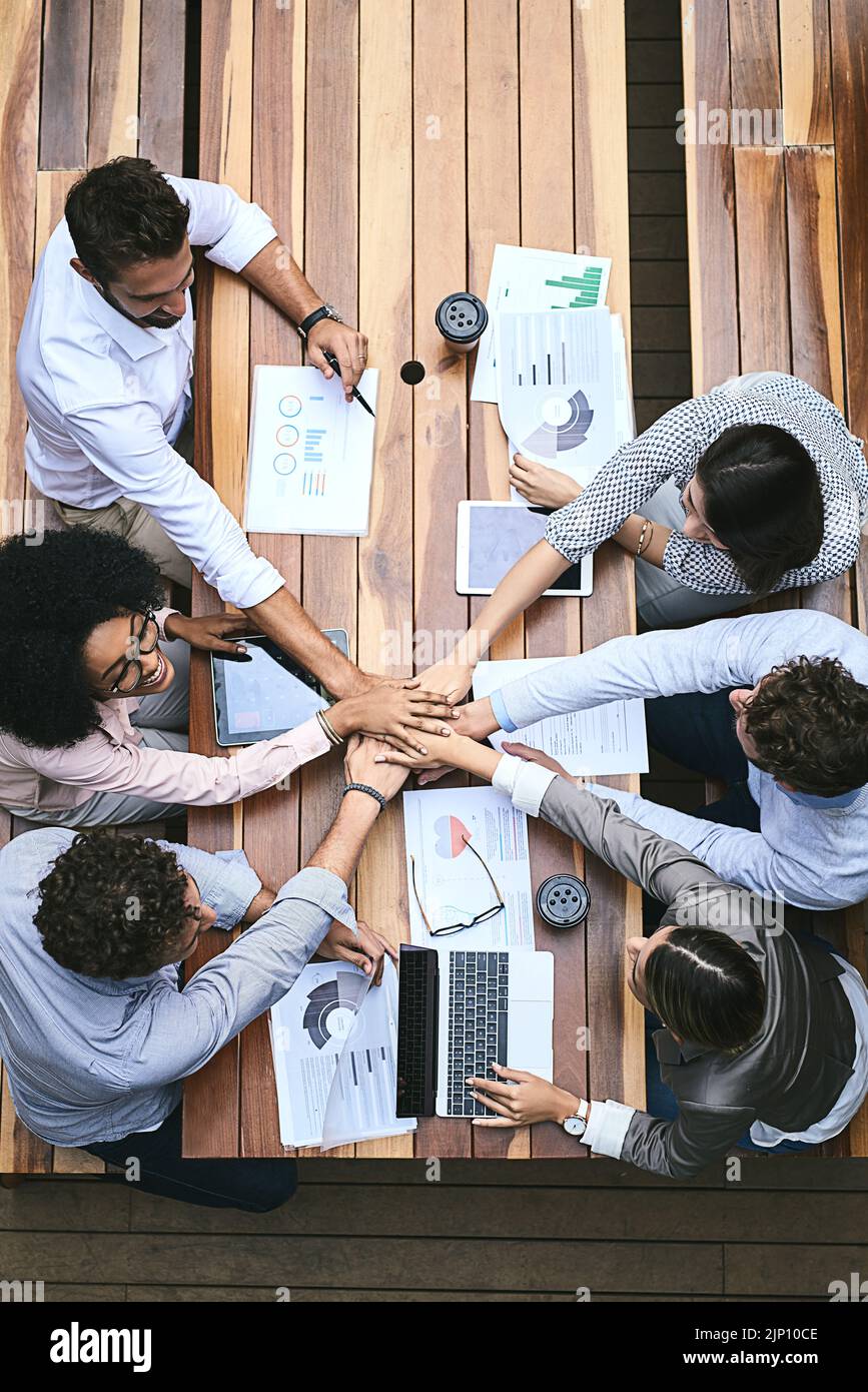 Successful team hi-res stock photography and images - Alamy