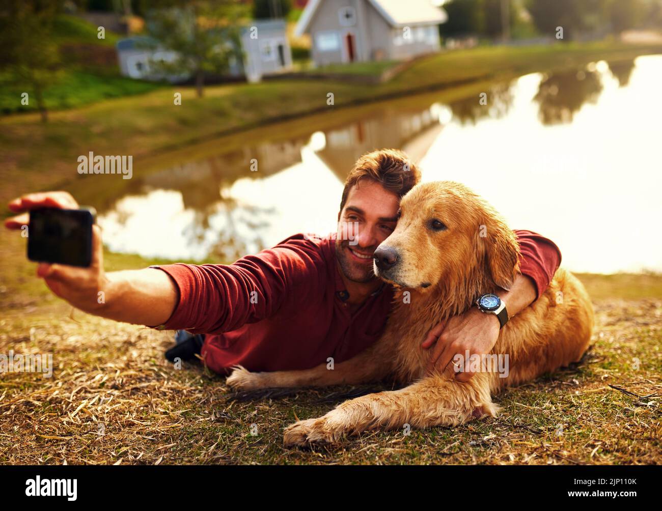 Man taking pictures of dog hi-res stock photography and images - Alamy