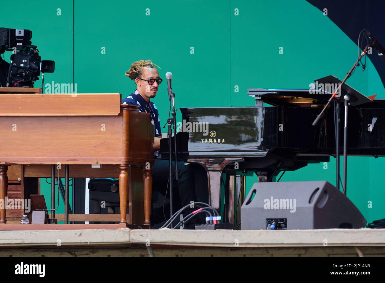 Gerald clayhton hi-res stock photography and images - Alamy