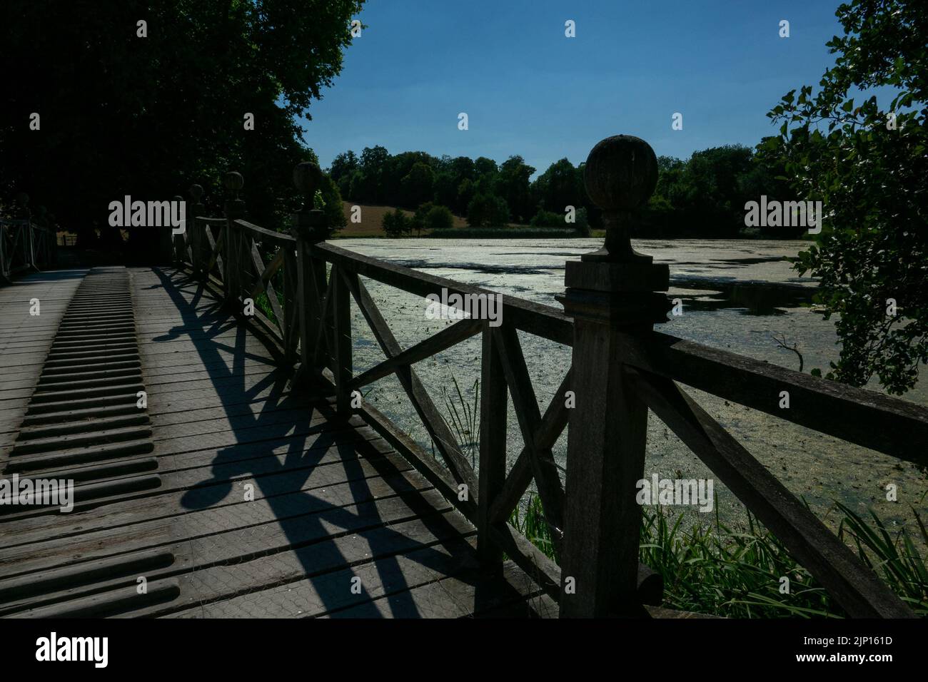 Chinese bridge wimpole hi-res stock photography and images - Alamy