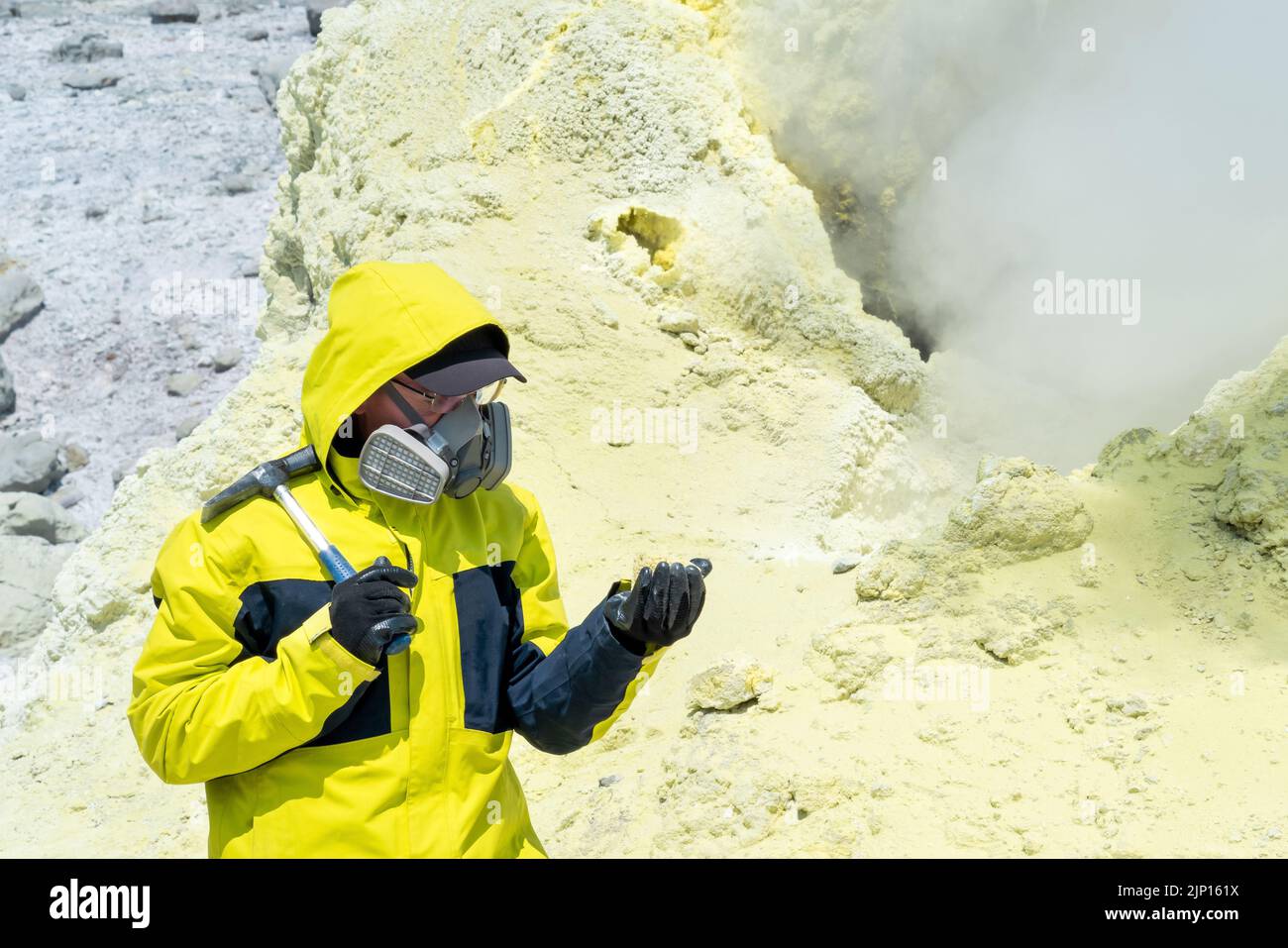 Volcano scientist hi-res stock photography and images - Alamy