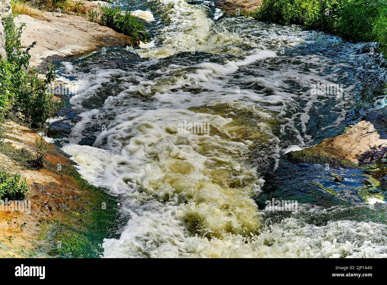 Powerful flow of water hi-res stock photography and images - Alamy