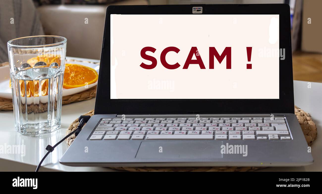 Popup screen hi-res stock photography and images - Alamy