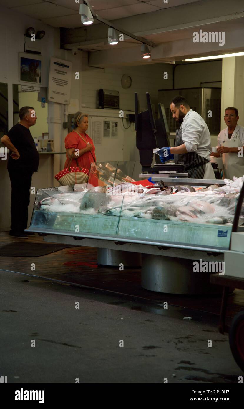 Cardiff fishmongers hi-res stock photography and images - Alamy