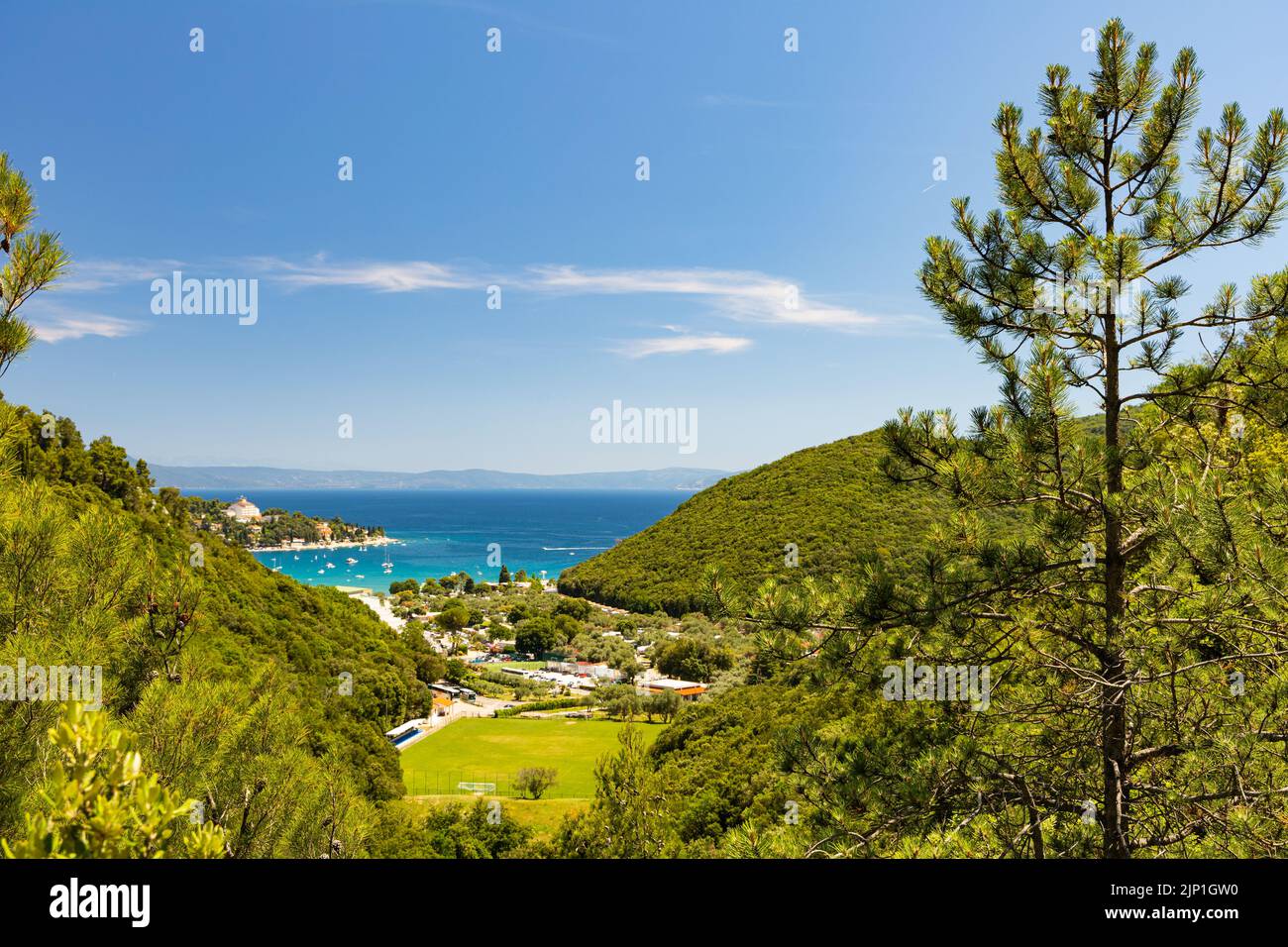 Sea gulfs hi-res stock photography and images - Alamy