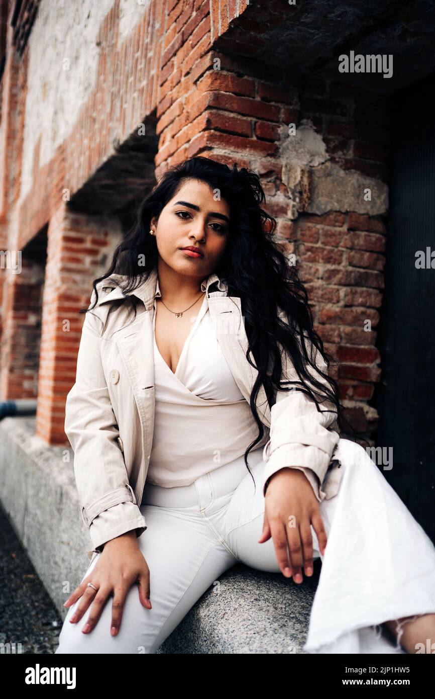 style, fashionable, body-positivity, plus-size-model, mehrgewichtig ...