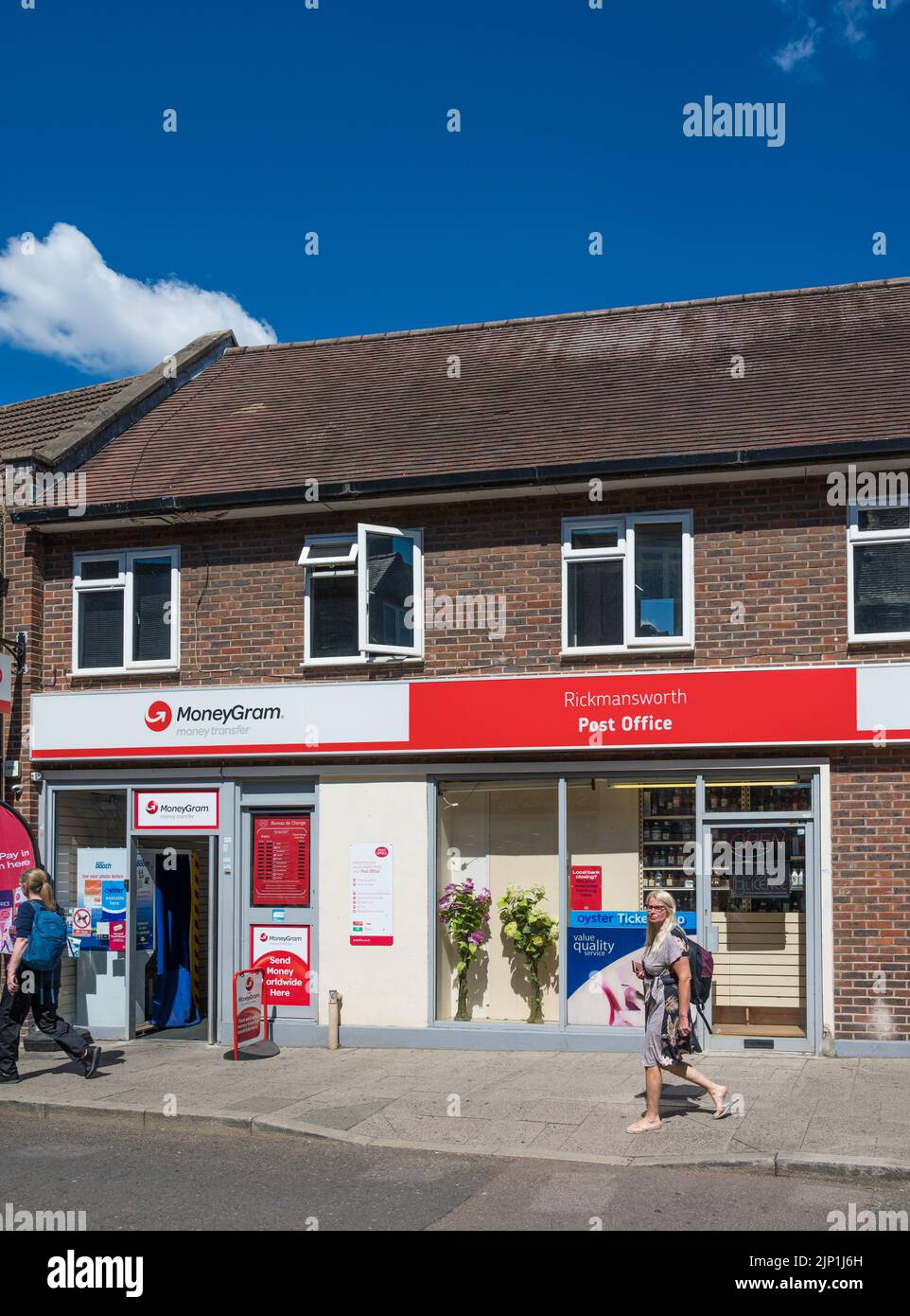 Rickmansworth town centre Post Office. High Street, Rickmansworth ...