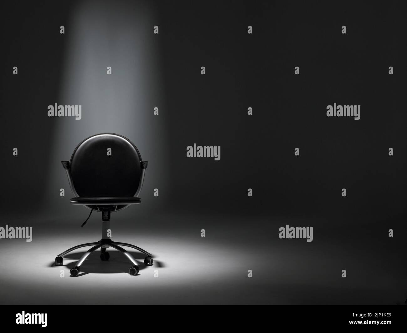 Spotlight office chair hi-res stock photography and images - Alamy