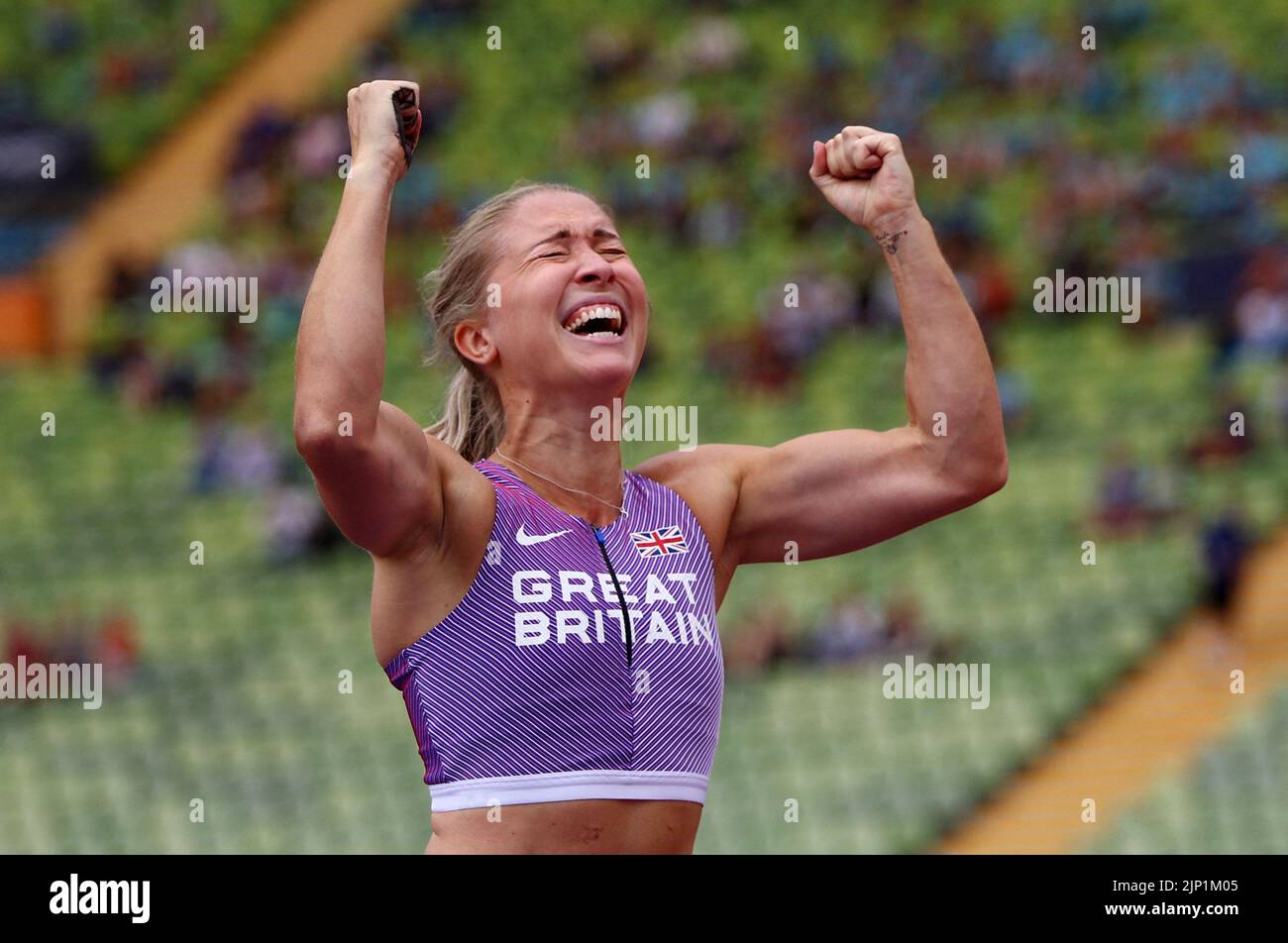 Sophie cook pole vault hi-res stock photography and images - Alamy