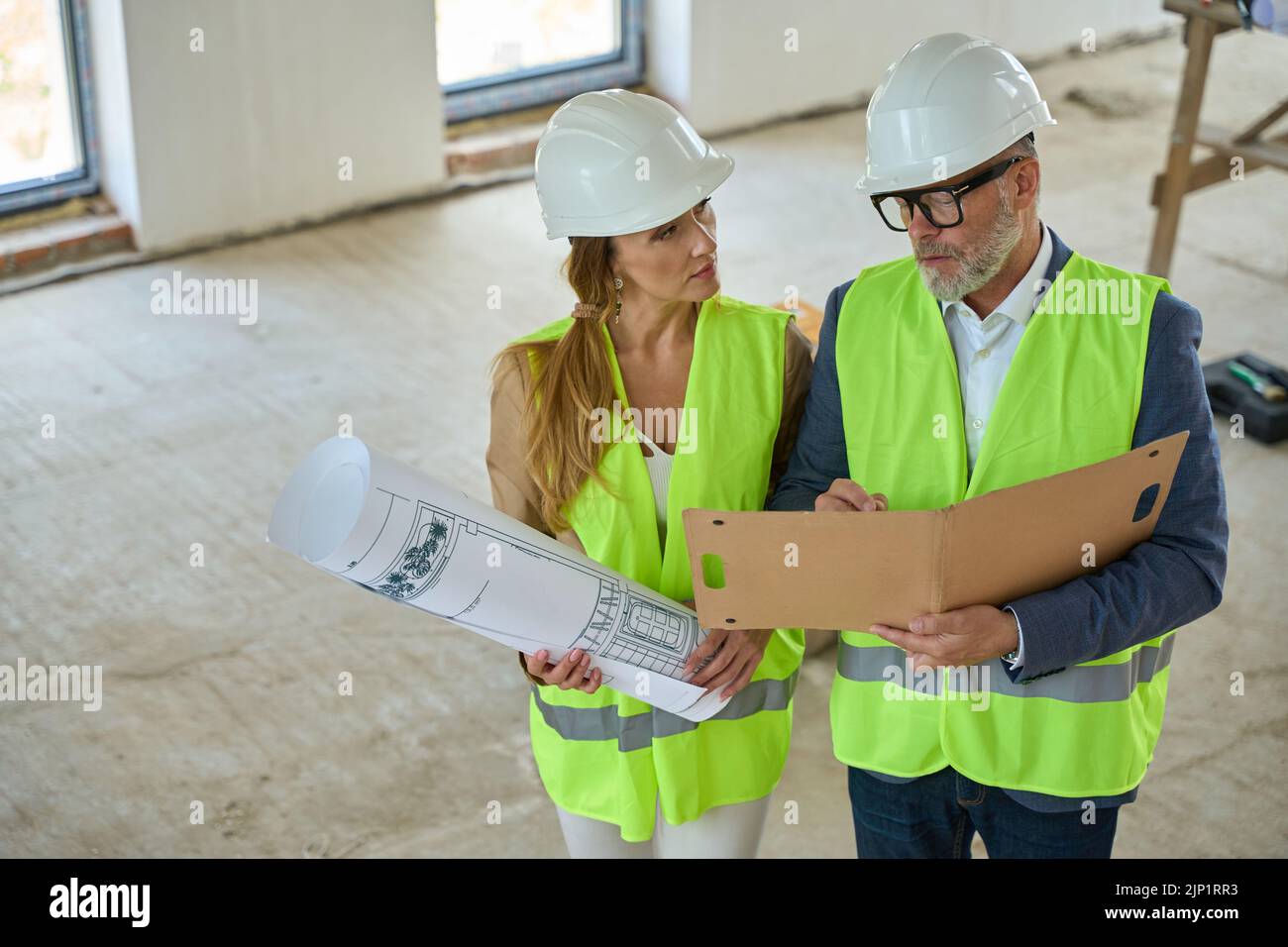 Foreman folder hi-res stock photography and images - Alamy