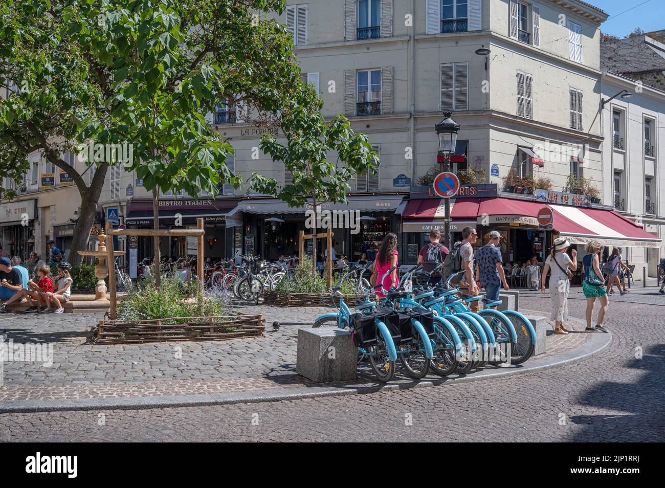 contrescarpe square, Paris, France Stock Photo - Alamy
