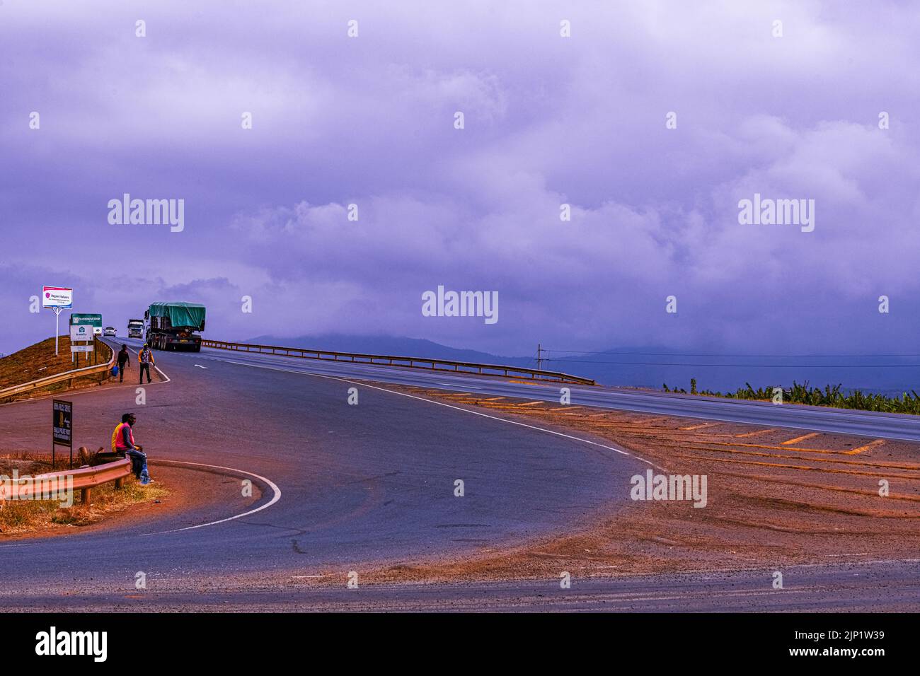 Kenya Highway Road Tarmac Mombasa Emali Oloitoktok Kajiado County Kenya ...