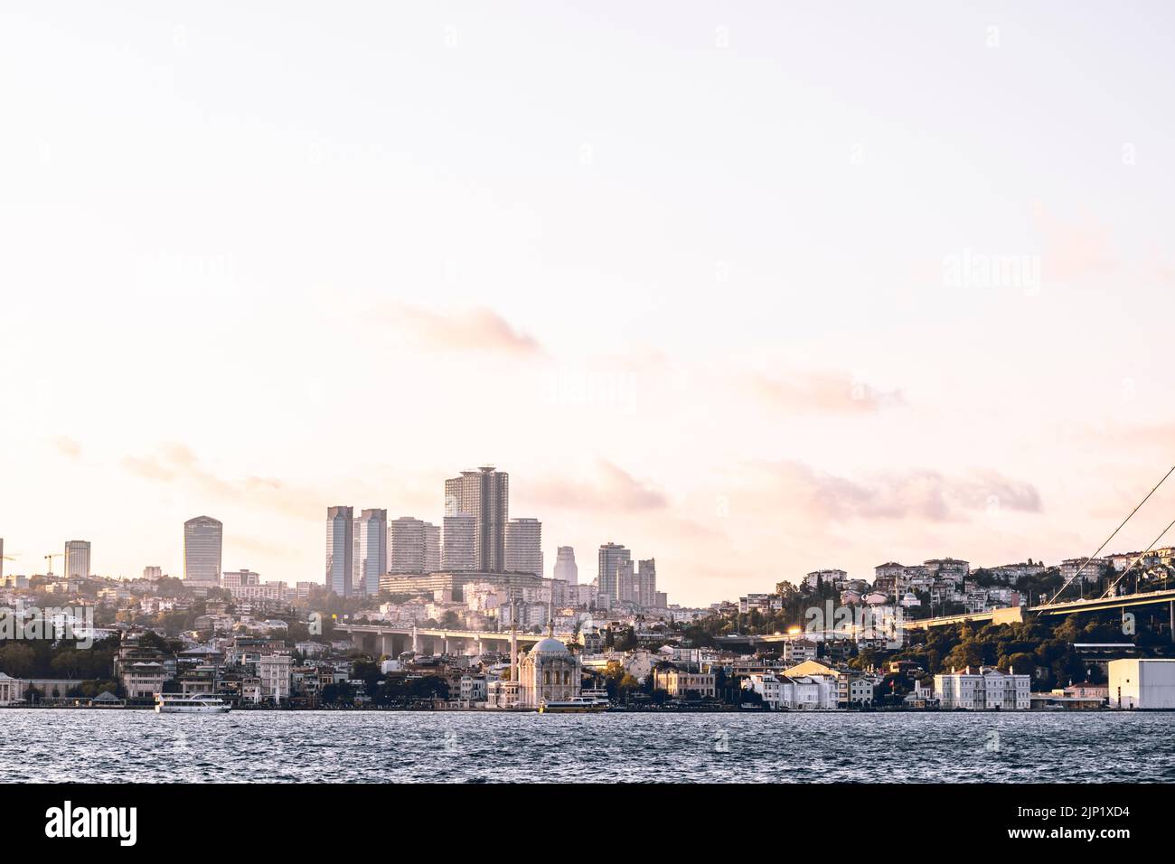 city skyline at dusk Stock Photo - Alamy city skyline at dusk Stock Photo - Alamy