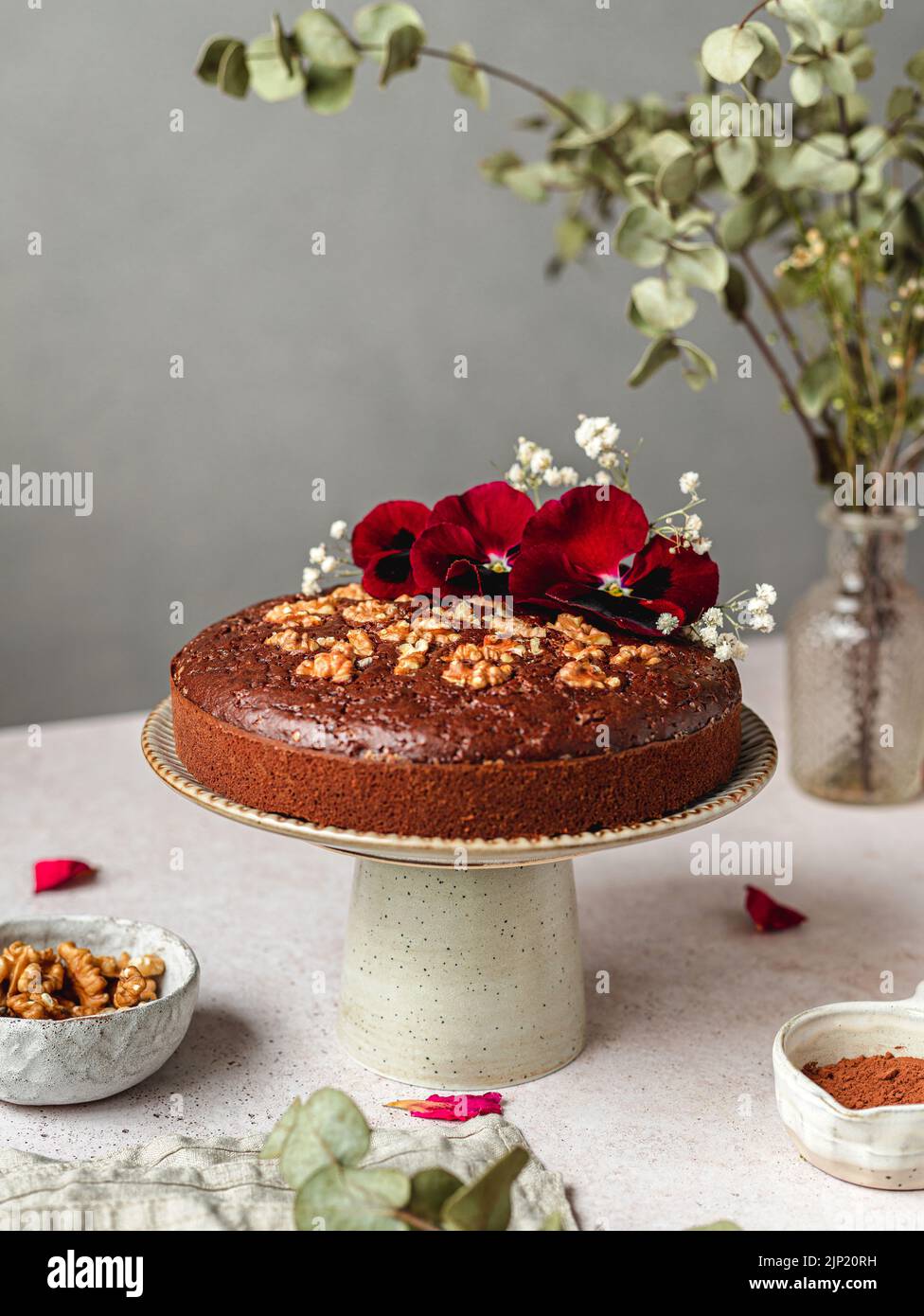 cake, festive, nut cake, cakes, festives, nut cakes Stock Photo - Alamy