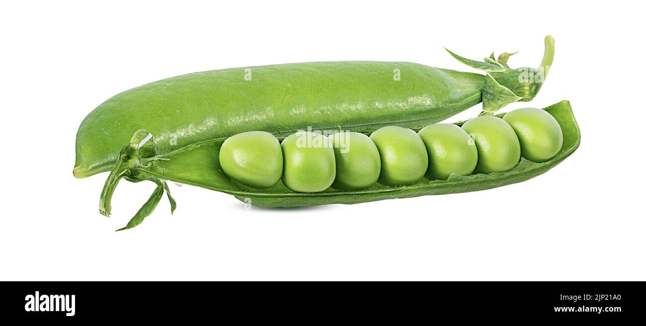 Green peas isolated on white background Stock Photo - Alamy