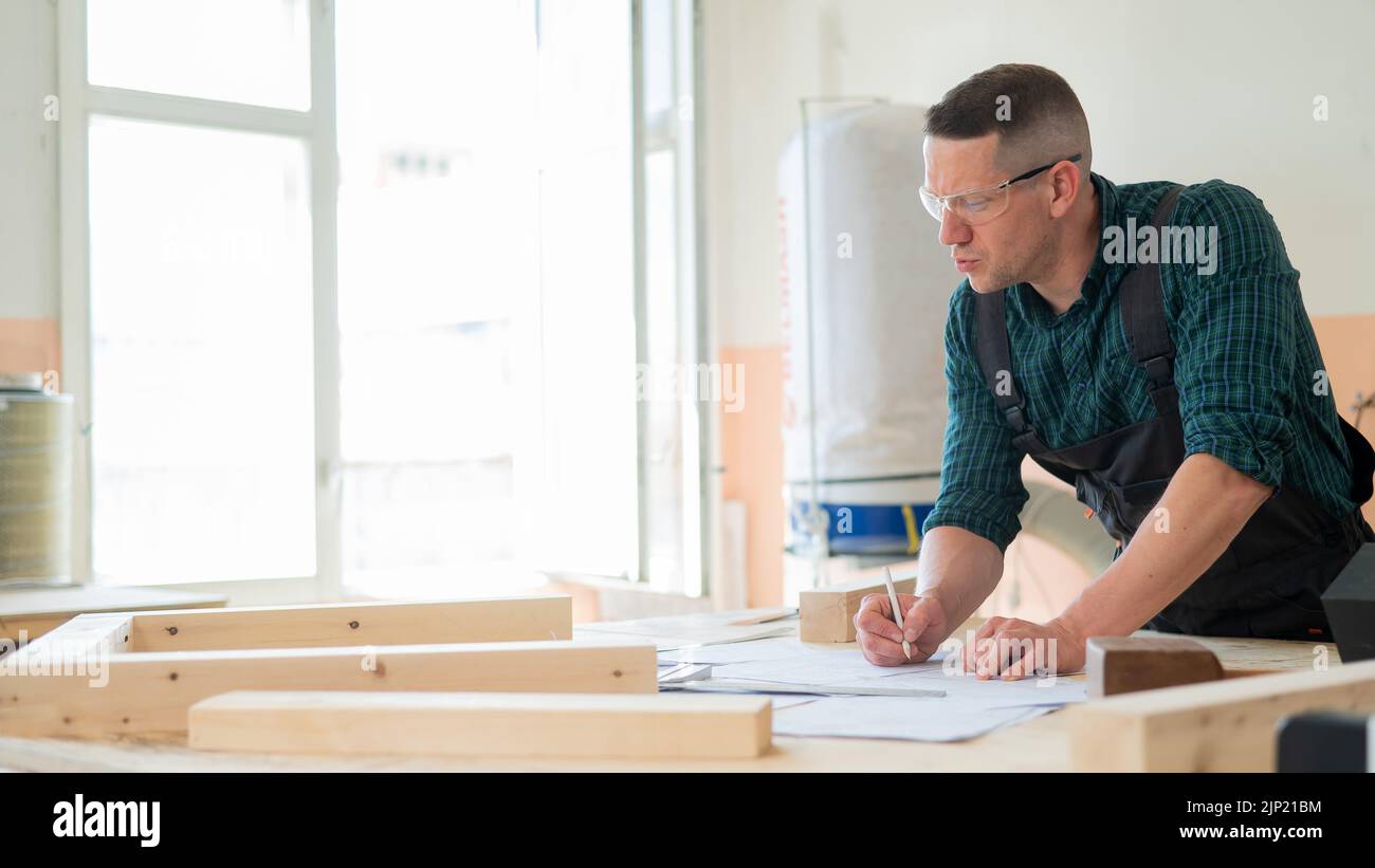 Work draws hi-res stock photography and images - Alamy