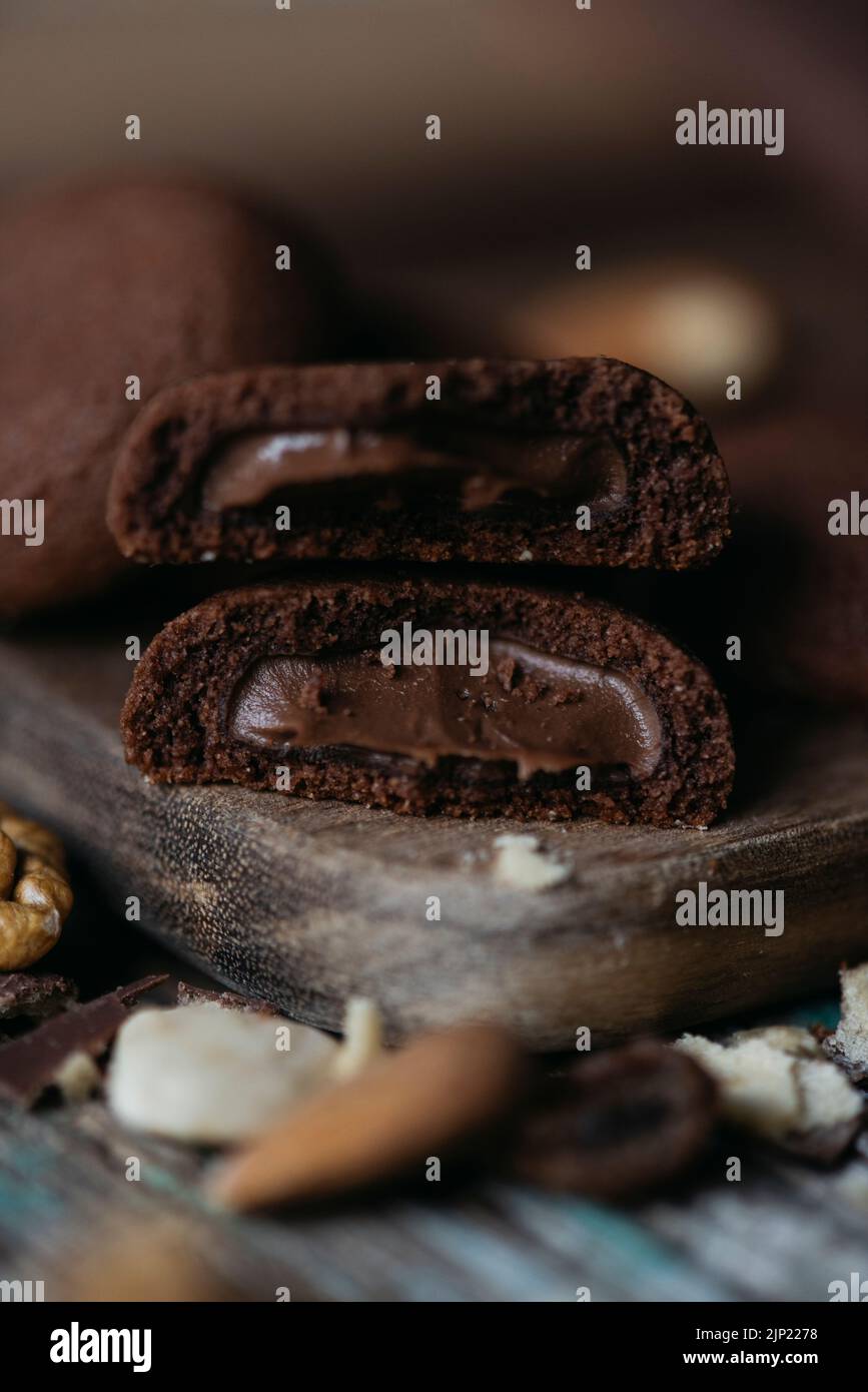 chocolate chip cookie, chocolate filling, chocolate chip cookies ...