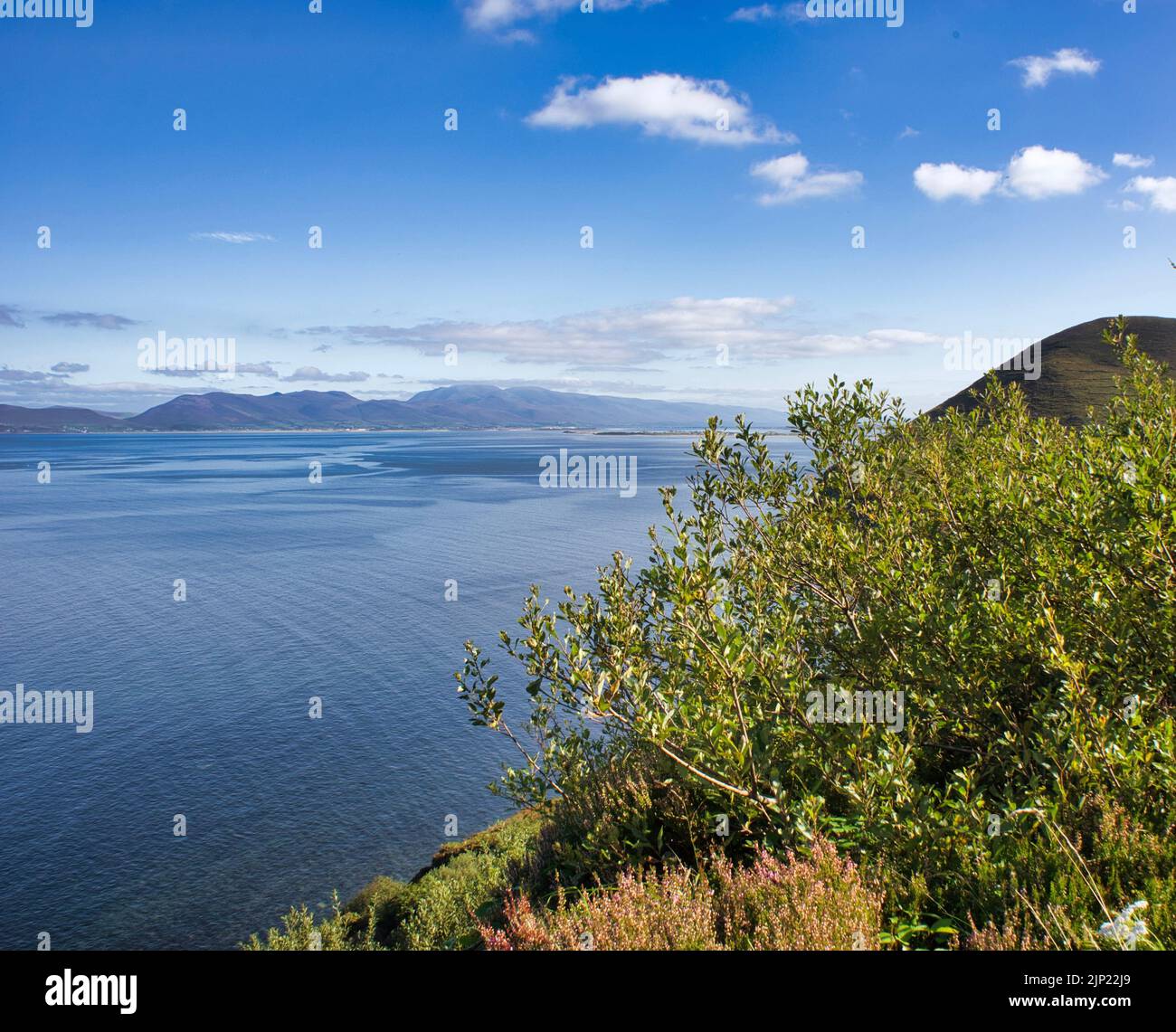 Atlantic coastline on ireland hi-res stock photography and images - Alamy