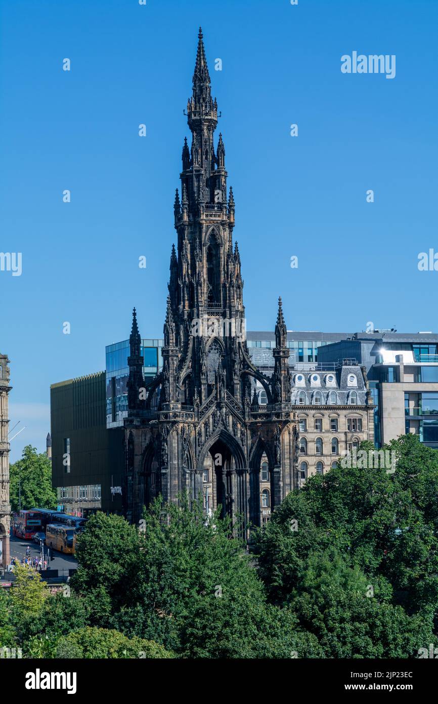 Scott Monument that commemorates Walter Scott in Edinburgh Stock Photo ...