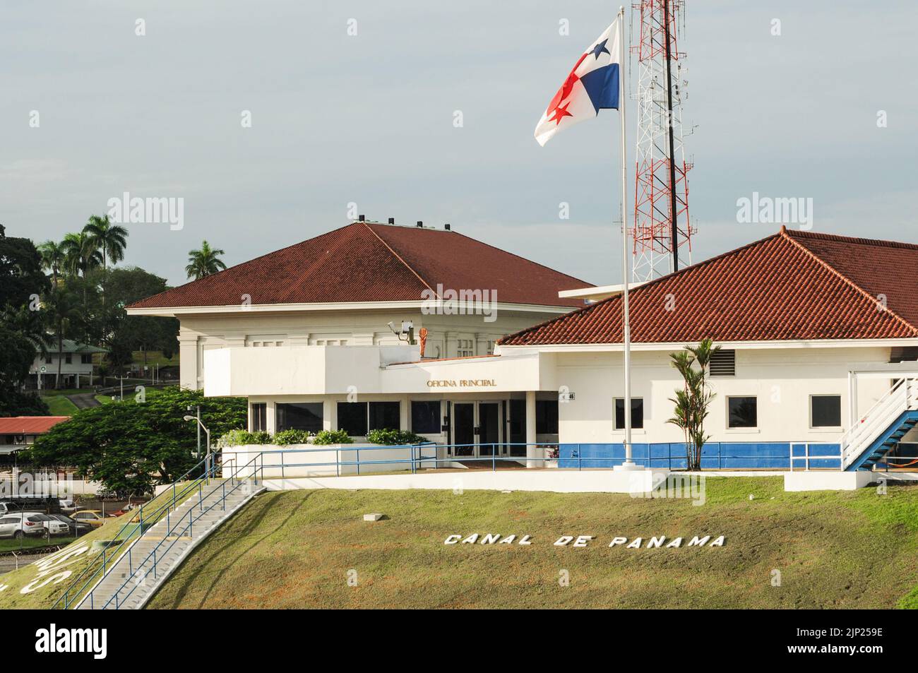 Princess cruises panama canal hi-res stock photography and images - Alamy