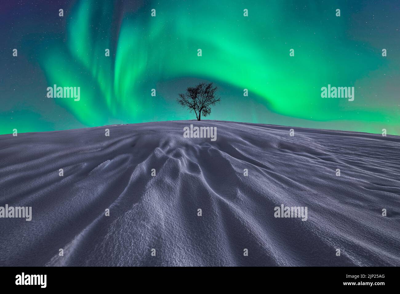 Aurora shapes hi-res stock photography and images - Alamy