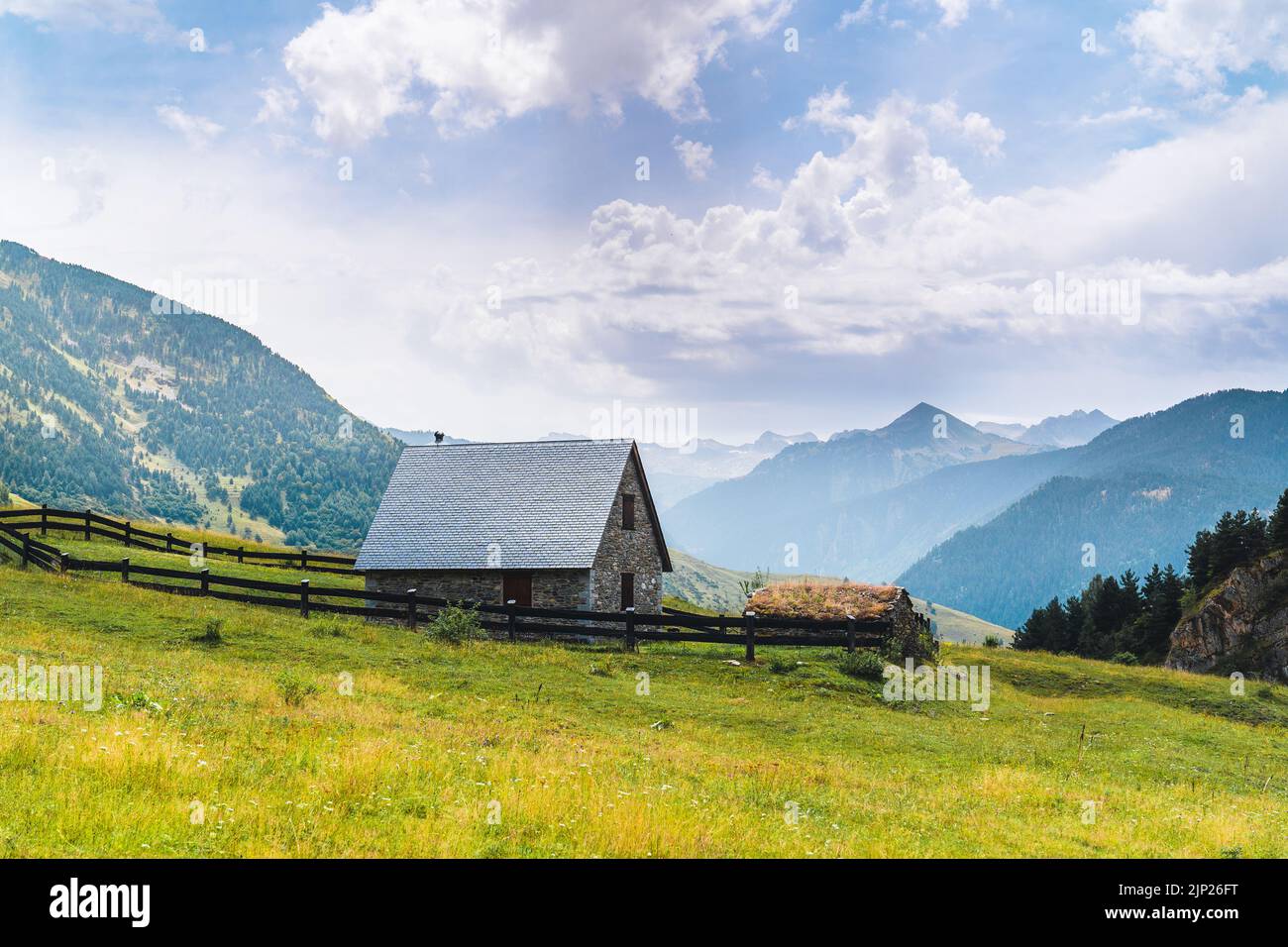 pyrenees, val d’aran, feldsteinhaus, lleida, aran valley Stock Photo ...