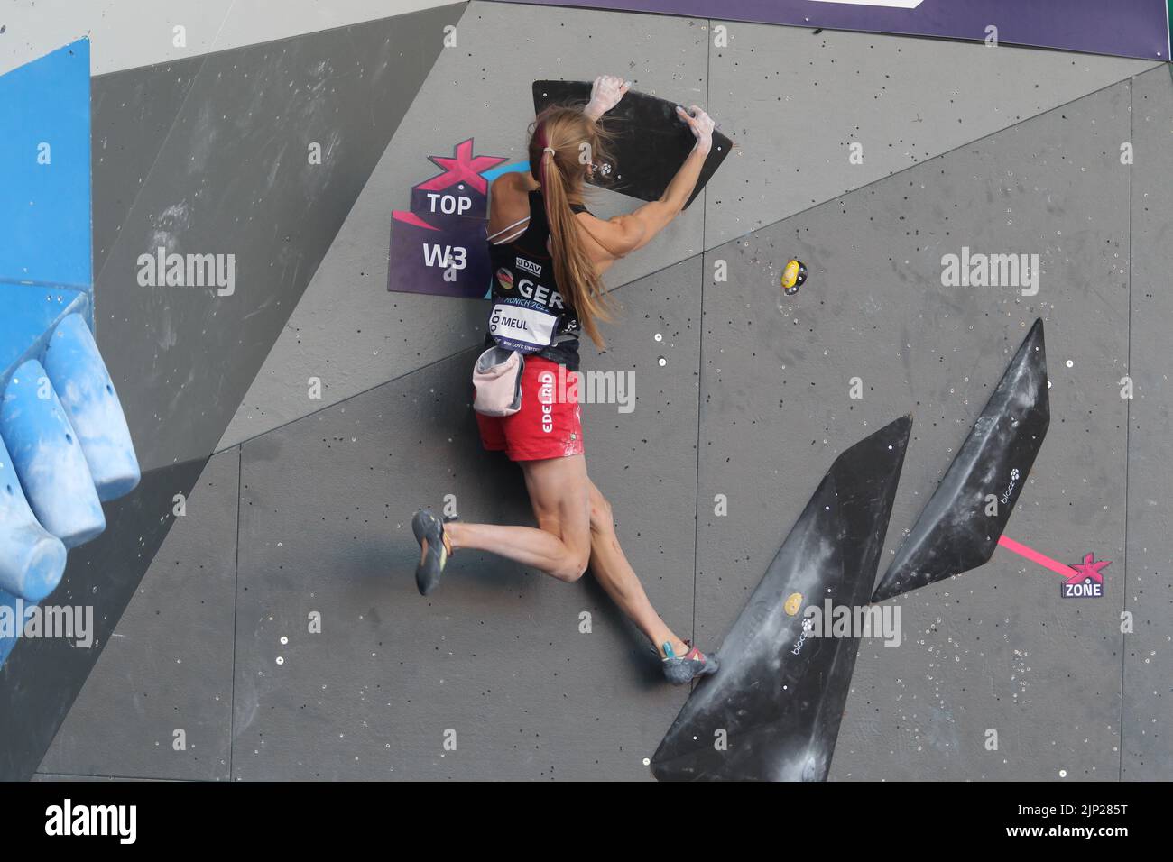 Hannah meul climbing hi-res stock photography and images - Alamy