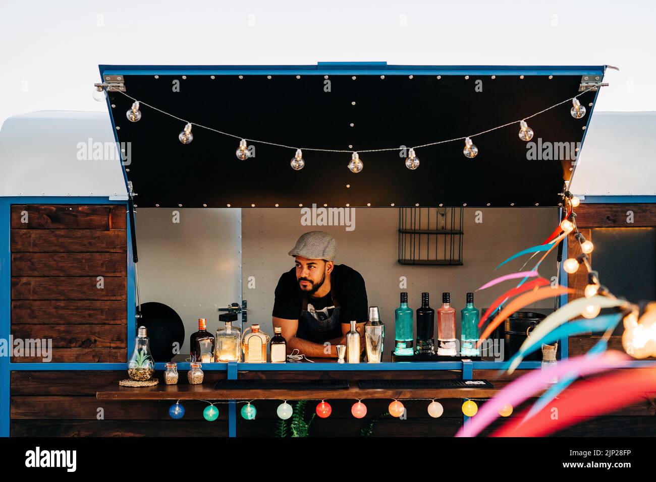 waiting, bartender, beach bar, imbisswagen, foodtruck, bartenders, bar ...