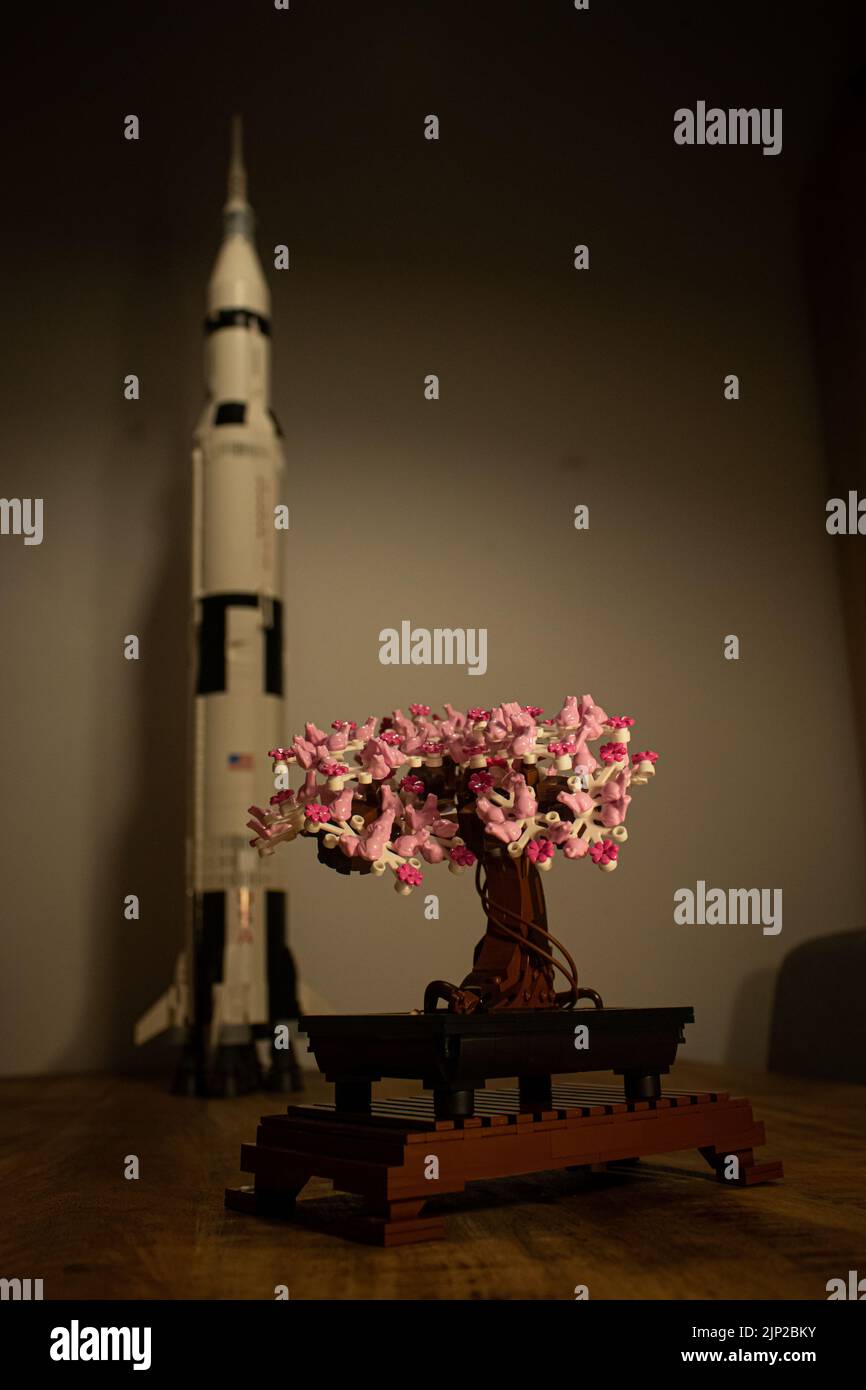 Spaceship decor hi-res stock photography and images - Alamy