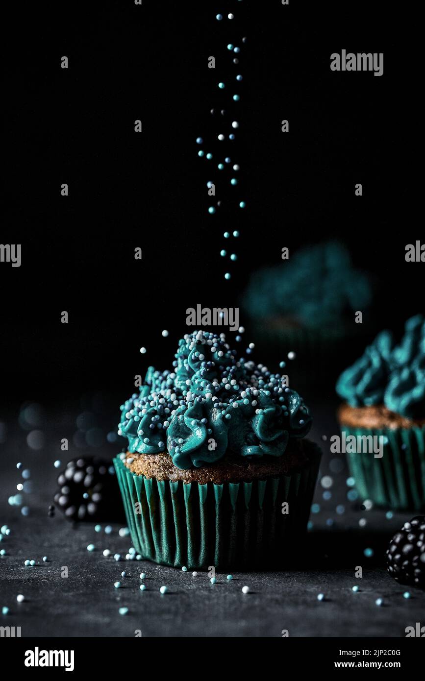 cupcake, icing, topping, cupcakes Stock Photo - Alamy