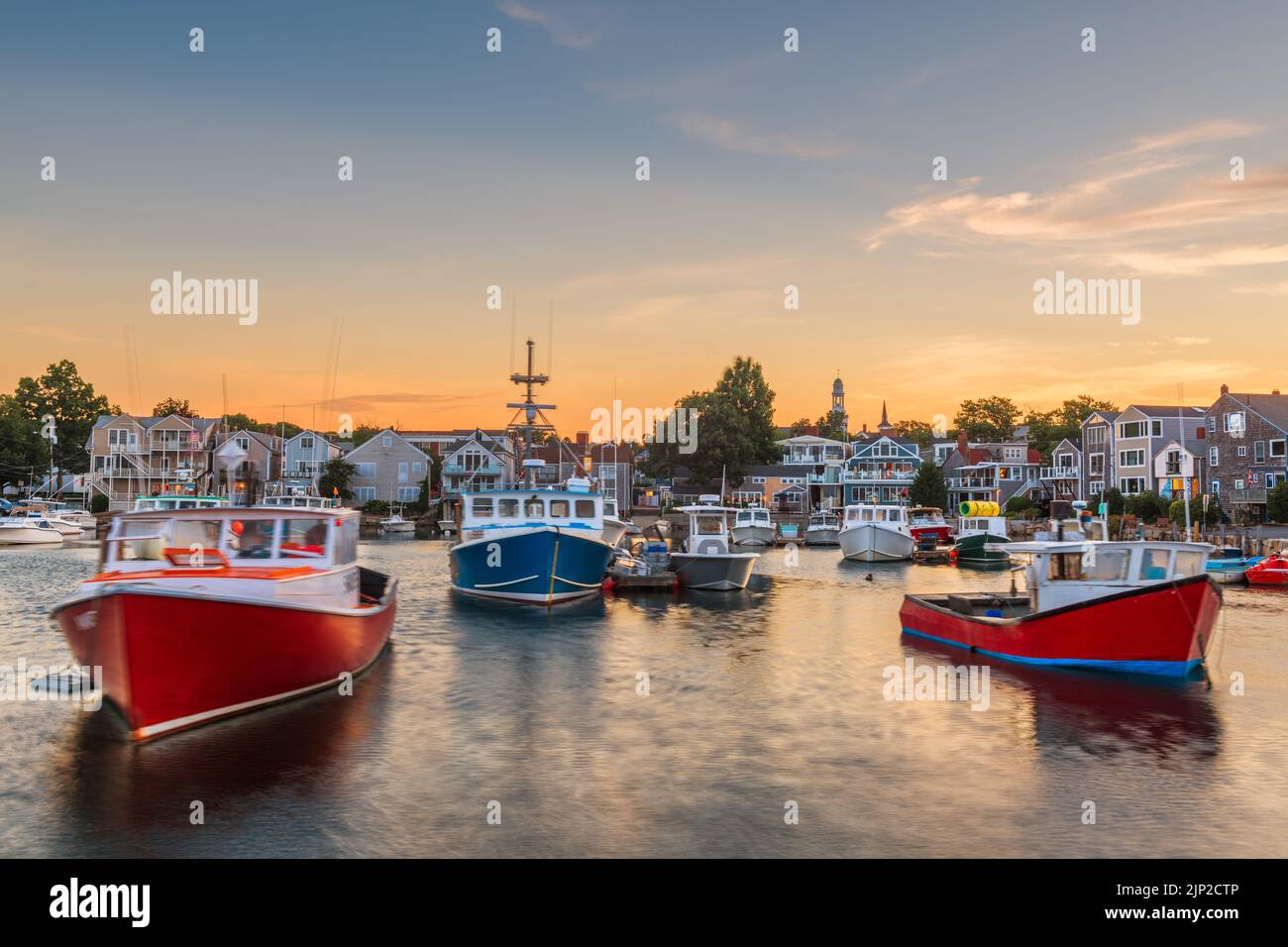 Rockport, Massachusetts, USA downtown and harbor view at dusk Stock ...