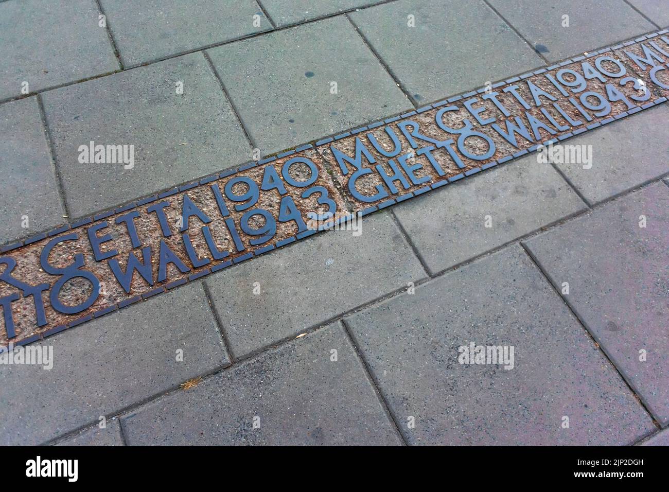 Warsaw ghetto walls hi-res stock photography and images - Alamy