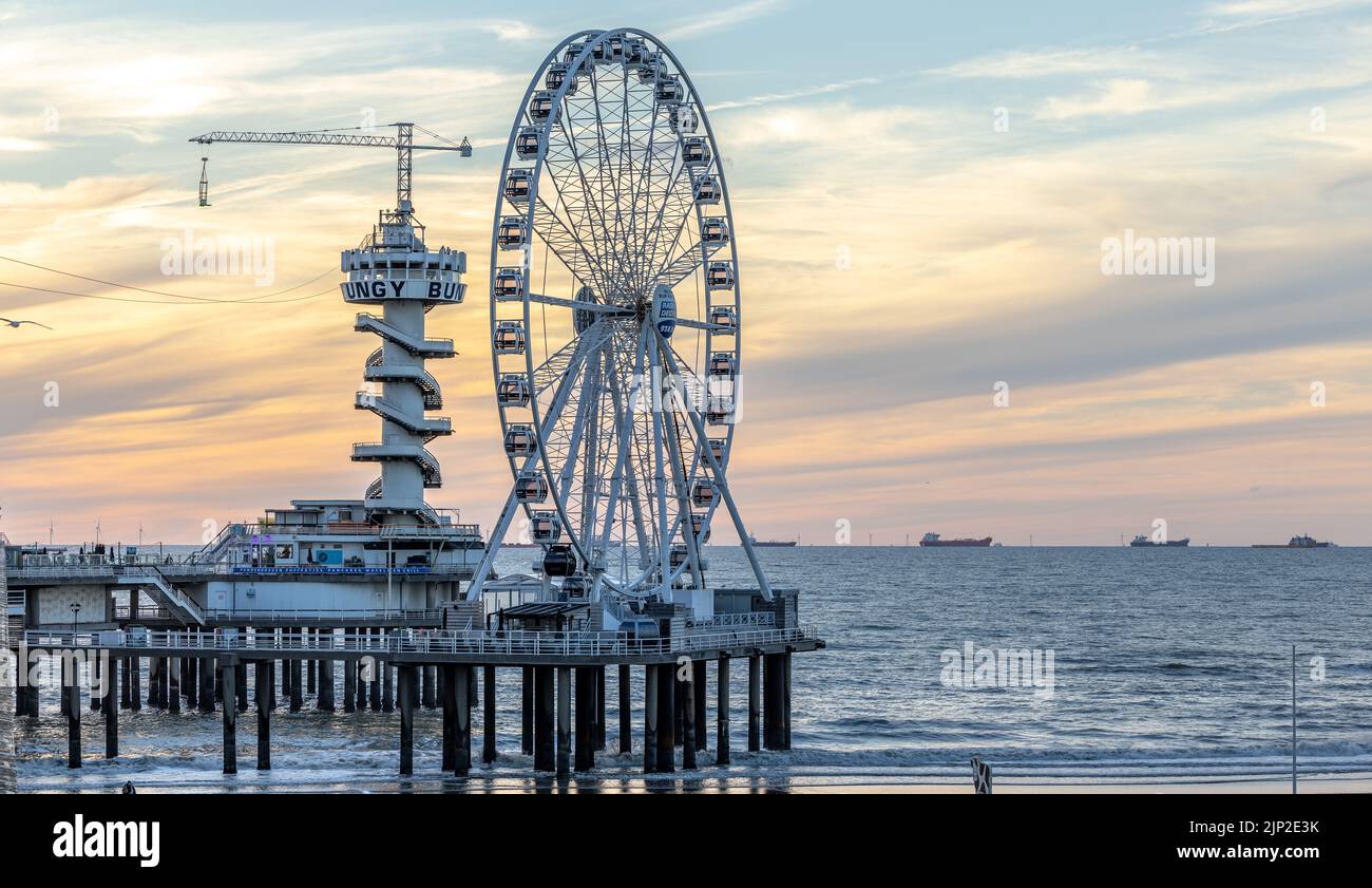 Shot beautiful pier ferris hi-res stock photography and images - Alamy