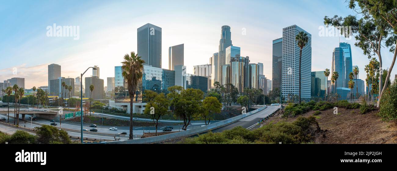 Los angeles angeles street building hi-res stock photography and images ...
