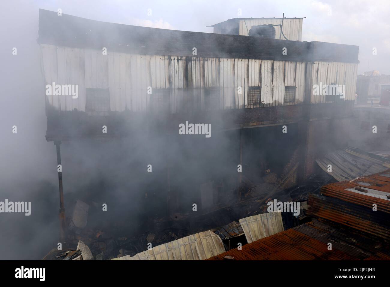 Old Dhaka, Dhaka, Bangladesh. 15th Aug, 2022. At least 6 workers died ...