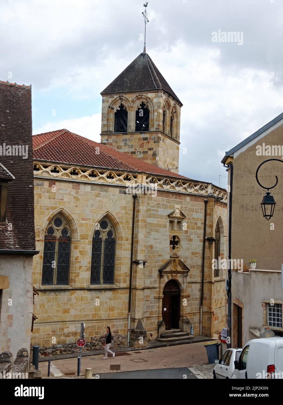 La Ville de Montluçon, église Notre Dame, L' Allier, France Stock Photo ...