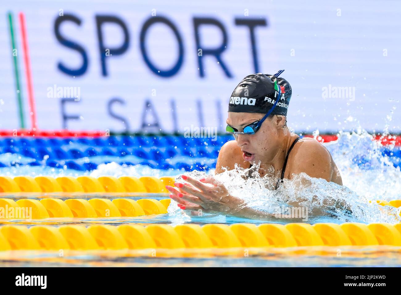 Salute del nuoto hi-res stock photography and images - Alamy